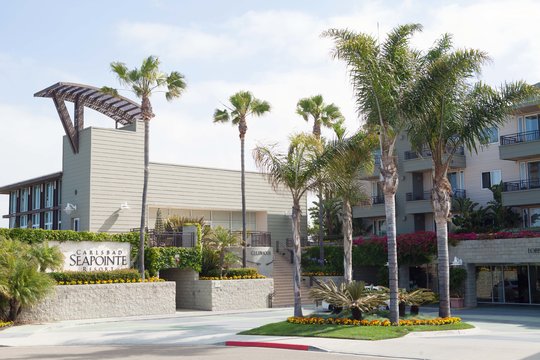 Sand Pebbles Resort | Timeshare Resorts | Solana Beach, California